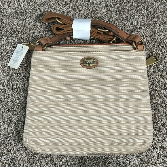 Fossil | Bags | Fossil Explorer Crossbody Khaki | Poshmark